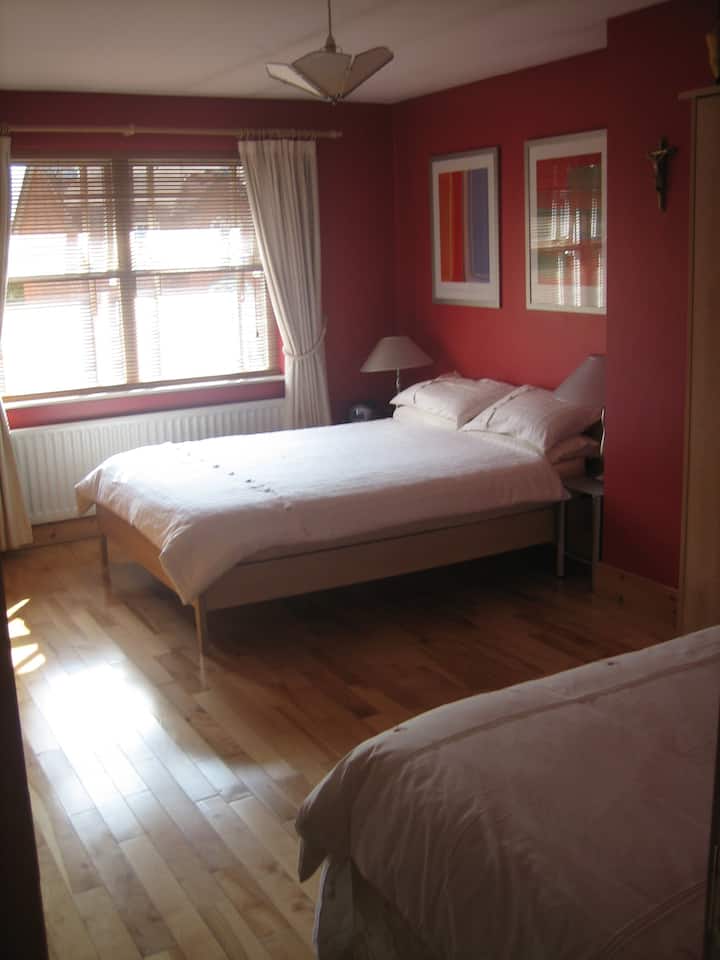 Derry Lodge B & B And Self Catering, Lurgan - Nordirland