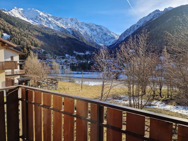 Trilocale Luminoso Vista Adamello - Temù