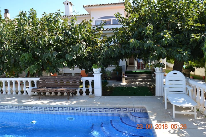 Tranquila Habitación A 5 Minutos De Figueres - Figueres