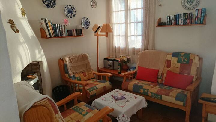 Seafront Apartment With Fab Sunset Views, Fornells - Minorca