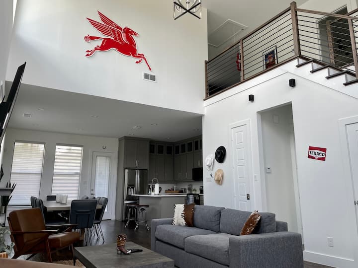 Design Magazine Ft Contemp 4br Western Dallas Home - Irving, TX
