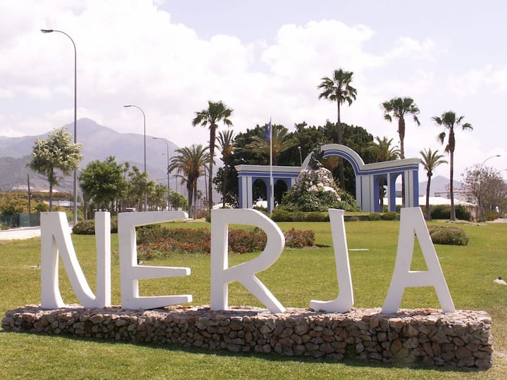 Confortable Lugar De Vacaciones - Nerja