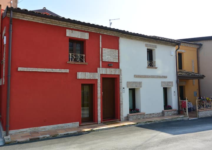 Caratteristica Casetta Del Borgo-rn - Misano Adriatico