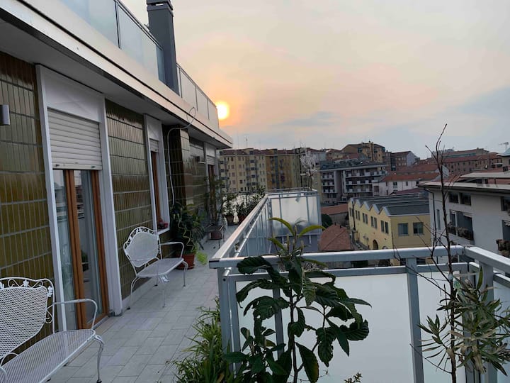 Attico Grande E Luminoso (6 Letti Fino A 8 Ospiti) - Milan