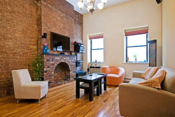 Modern Apartment In Trendy Chelsea! - Hoboken, NJ