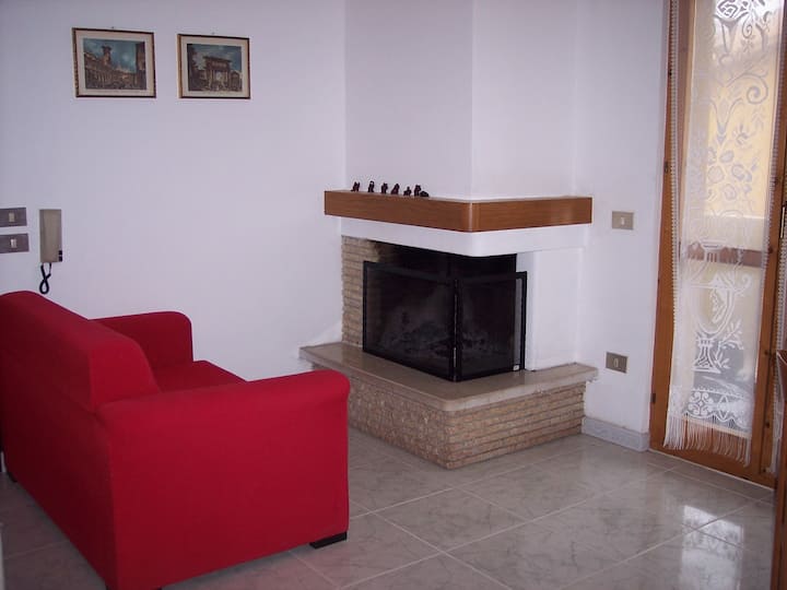 Accogliente Appartamento A Alghero, Vicino Al Mare - Alghero