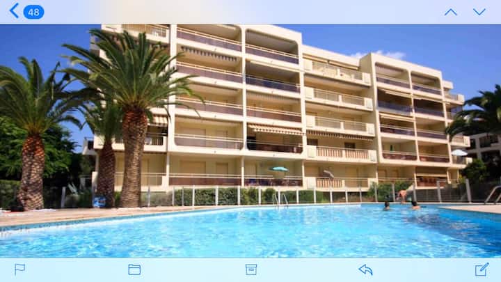 Bel Appartement De 35 M2 Au Cœur De Sainte-maxime - Sainte-Maxime