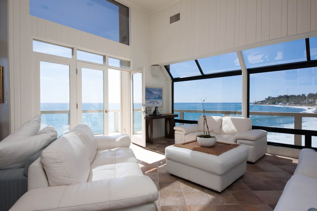 Malibu Beachfront Penthouse - Condominiums for Rent in Malibu ...