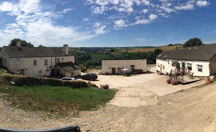The Farmhouse - Luckyard Farm - Devon