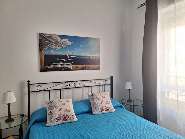 Apartment With Side Sea View - Syracuse