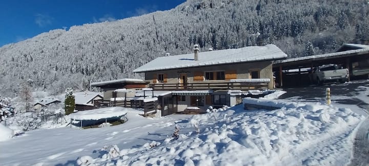 Appartement 4-6 Personnes Dans Une Maison De Pays - Les Houches