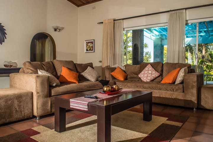 Cosy Family Home In Glen Lorne - Zimbabwe