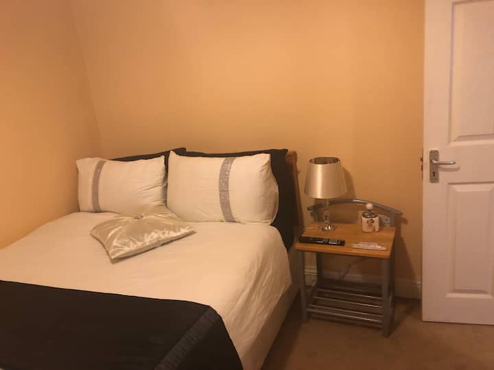 •••Great Double-room In The Hearth Of Galway••• - Galway