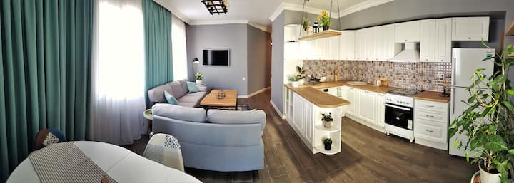 Welcome Apartment On The Black Sea Side, Batumi - Batumi