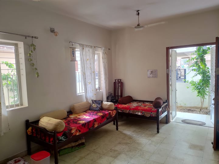 Moon House - Vadodara