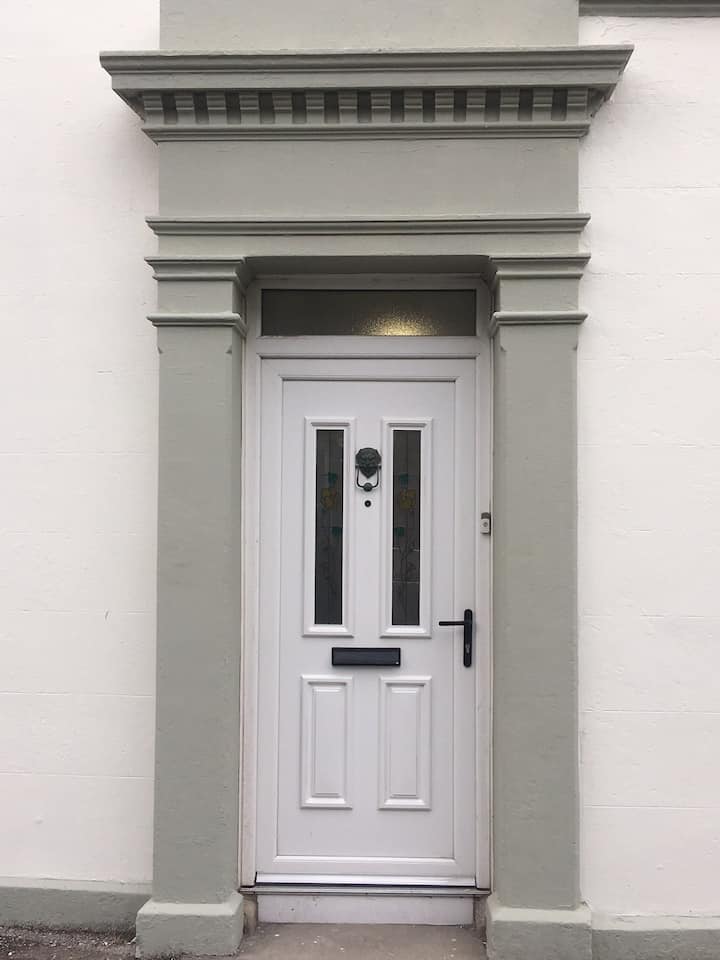 Holborn House Holiday Home - 키릭퍼거스