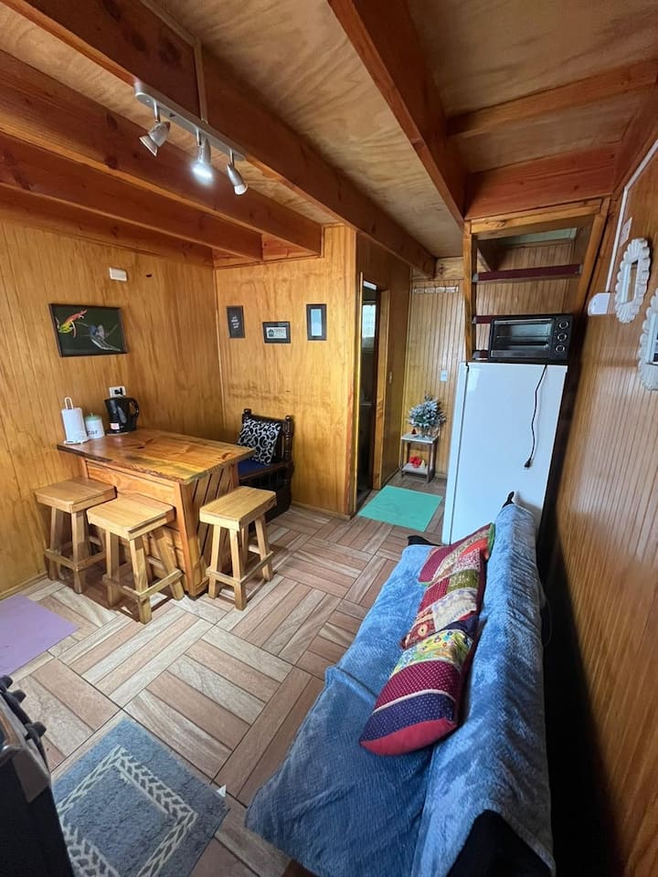 Acojedora Cabaña 1 En Valdivia - Valdivia