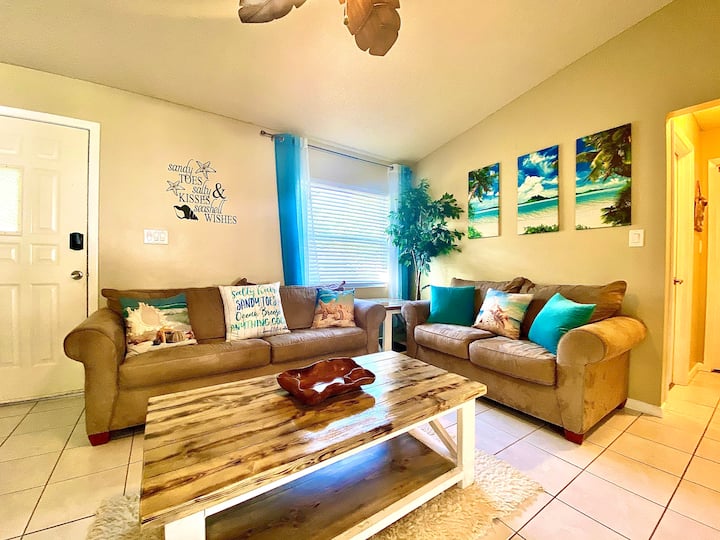 5-min To Venice Beach/ev Charger/fast Wi-fi/3bd - Venice, FL