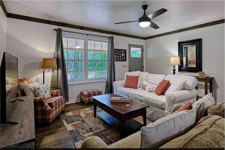 Rainforest Hideout - Cashiers, NC