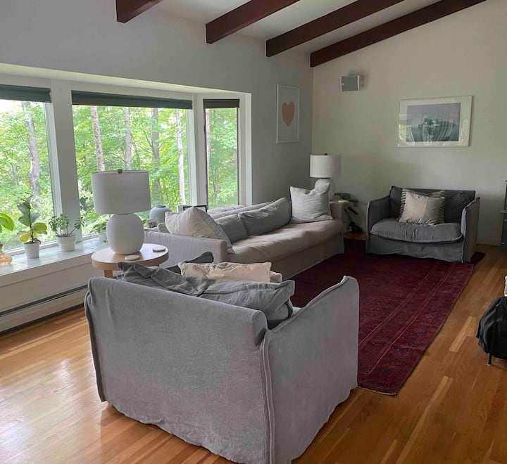 5br-1 Mile To Dartmouth & Storrs Pond W/deck &Yard - Hanover, NH
