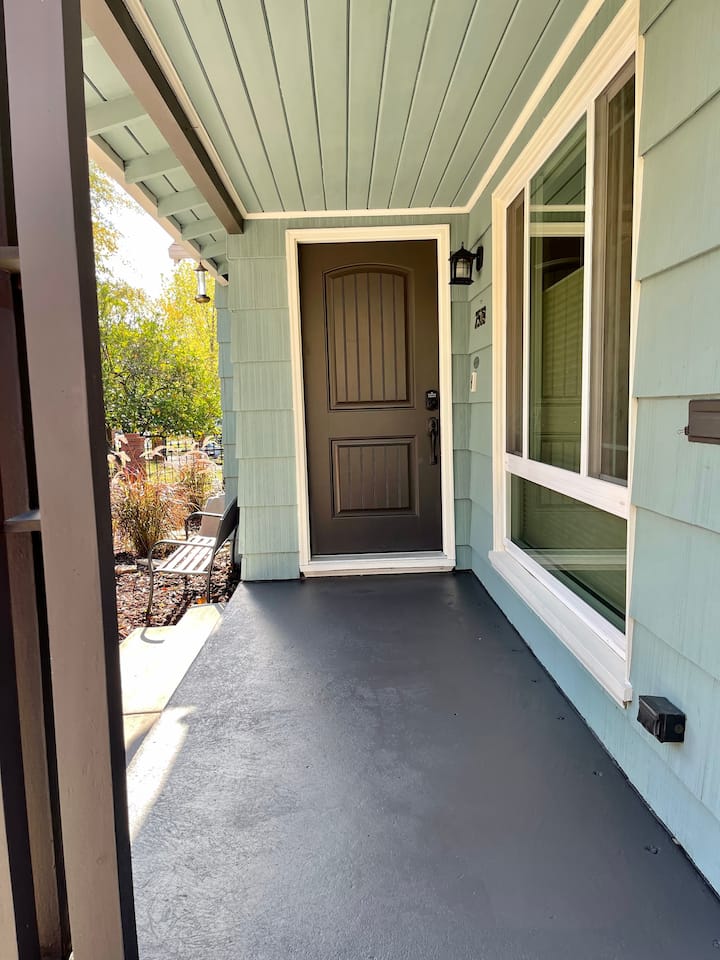 Lila's Little House - Sacramento, CA