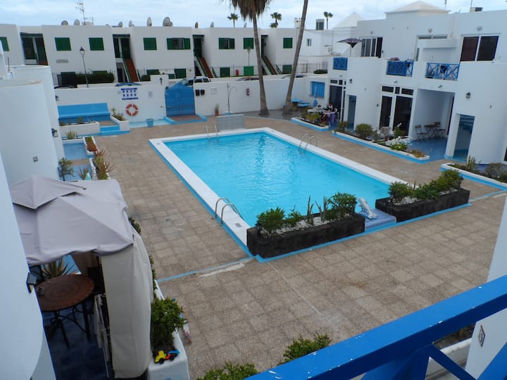 Upper Floor Dolphin Apartment - Lanzarote
