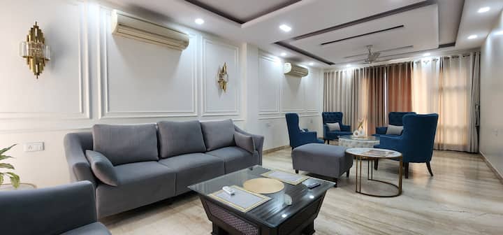 Ig: Sawanstays : 4bhk, Modern-luxury With Terrace. - Delhi, India