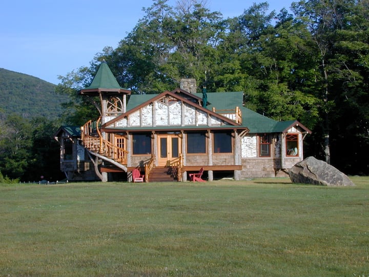 Camp Little Pine.........................str200152 - Lake Placid, NY