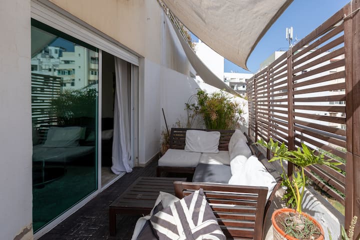 Sunny Terrace 1or 2 Bedrooms Gauthier With Ac - Casablanca