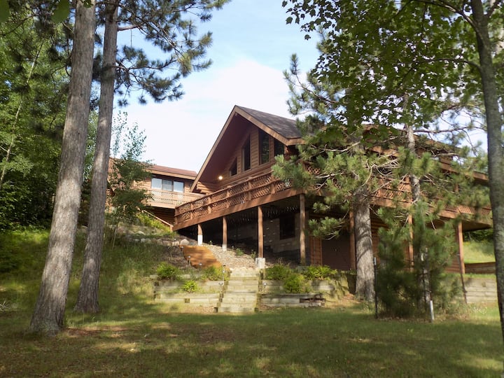 Beautiful Log Home On Peaceful Lake + Guest Cabin - Nisswa, MN