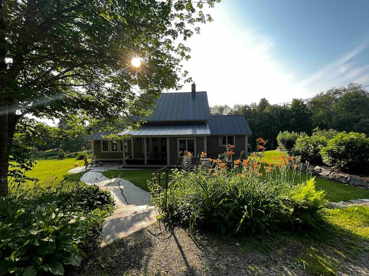 Vermont Summer Retreat - Waterbury Village Historic District