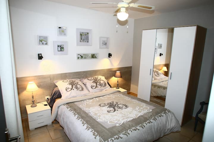 Grand 2 Pièces En Rez De Jardin - ibis budget Fréjus Capitou A8