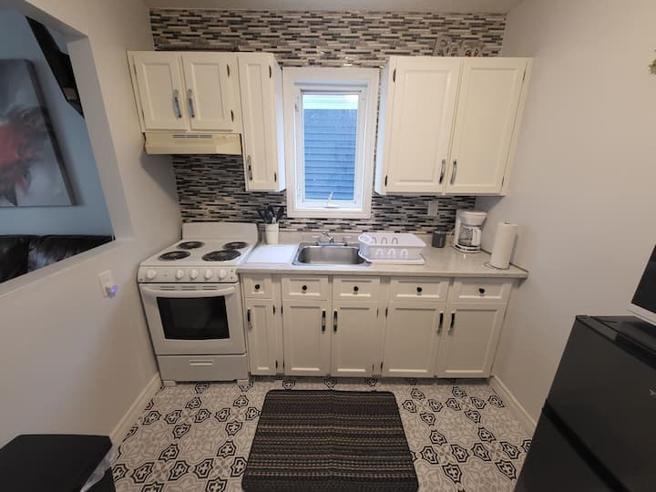 Affordable Alexander(a) King Bed Close To Downtown - 聖約翰