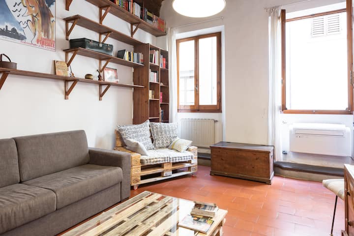 ** Central ** Comfy
Artist’s Home - Firenze