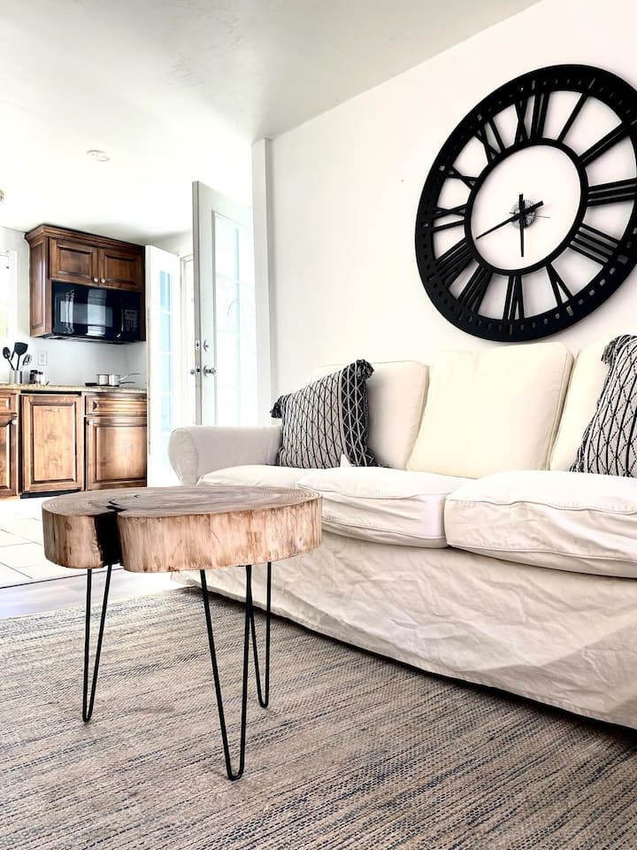 1 Bedroom Apt. Close To The Beach & By The Bay - Coronado, CA