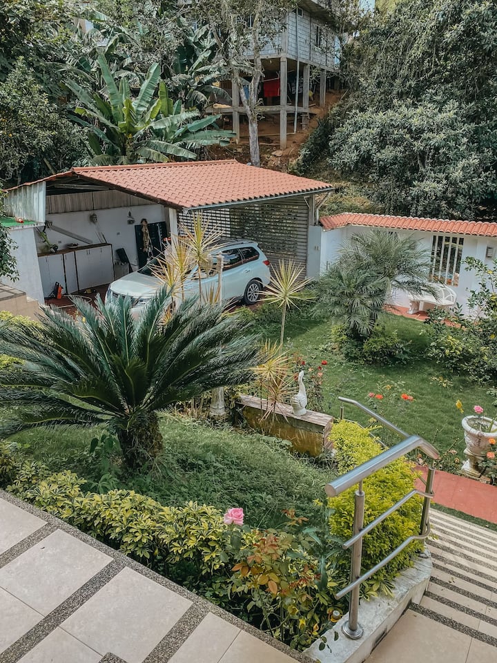 Hermosa Suite Residencial - Zaruma