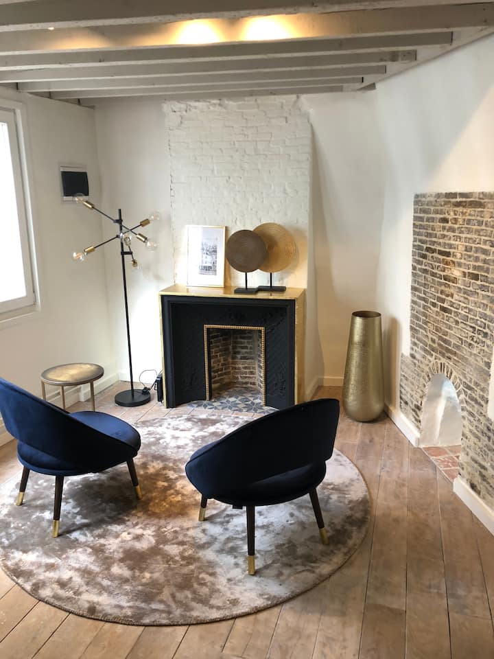 Logeren In Een Uniek Historisch Pand. Locatie +Aaa - Antwerpen
