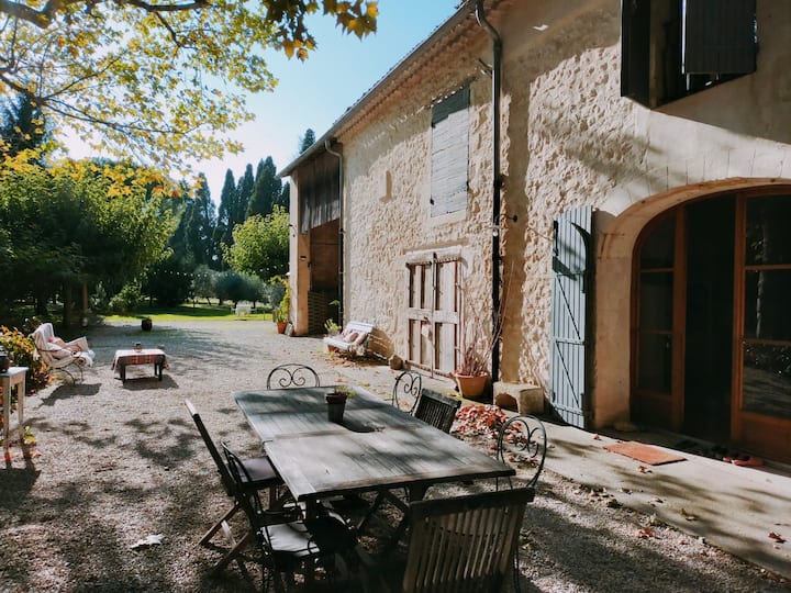 Mas Provençal Au Calme 8 Couchages 4 Sdb - Sénas