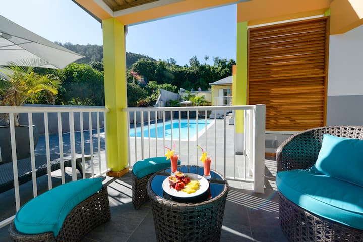 Bungalow Spacieux Manapany – Piscine&proche Bassin - Saint-Joseph