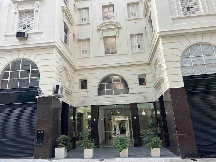 French Luxury Design In Downtown - Argentina