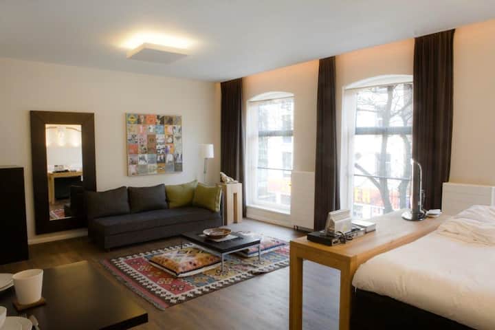 Style + Location = Perfect - Rotterdam