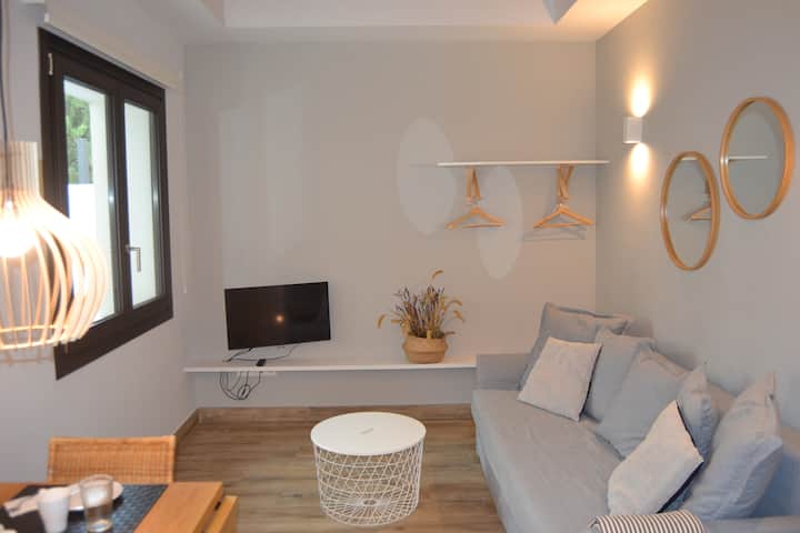 Apartamento-estudio En Barrio Del Realejo - Granada, Spain