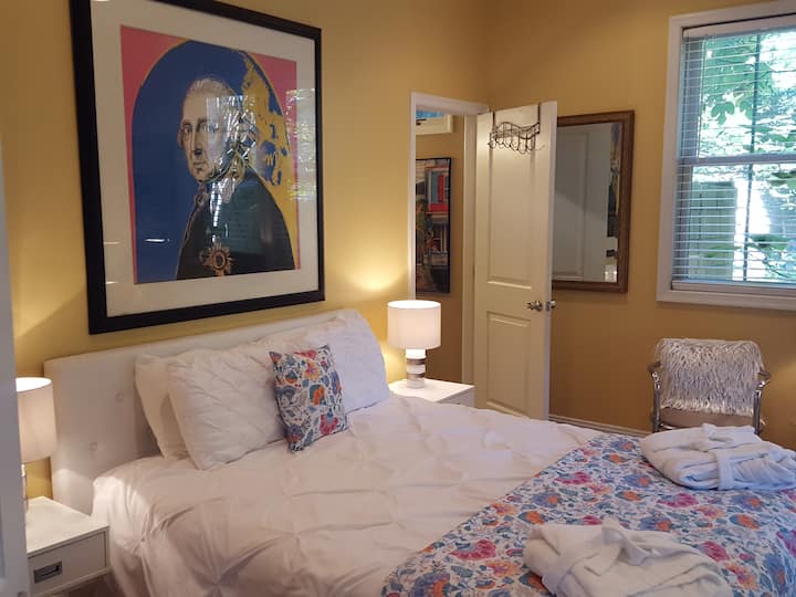 Down Town Room " The Eleni " - Dewey Beach, DE