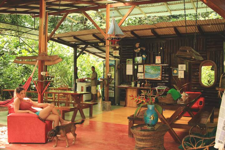 Top 10 Huts In Costa Rica: Discover Nature At Its Finest - Updated 2024 ...