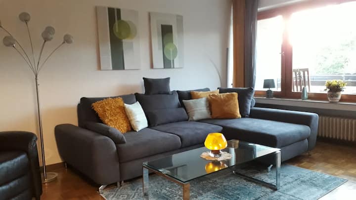 Helle Vintage-wohnung 70er-/80er-style - 85 Qm - Lohmar