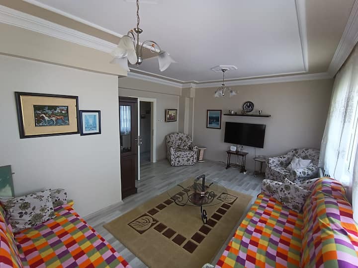 Altınoluk Avcılar Altı 2 Yatak Odalı Denize 70mt. - Akçay