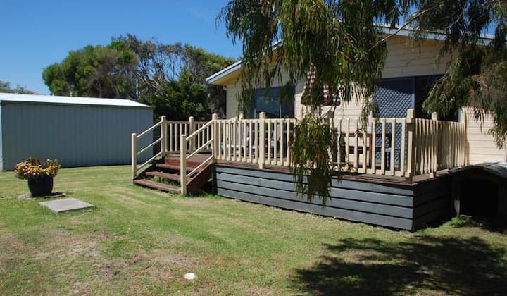 Sandy Point Getaway A Perfect Beach Escape - Sandy Point