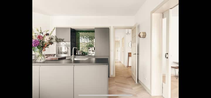 Light And Bright Apartment Next To The Amstel - Amsterdam