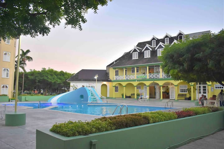 Blue Paradise At Sandcastles Resort - Jamaica