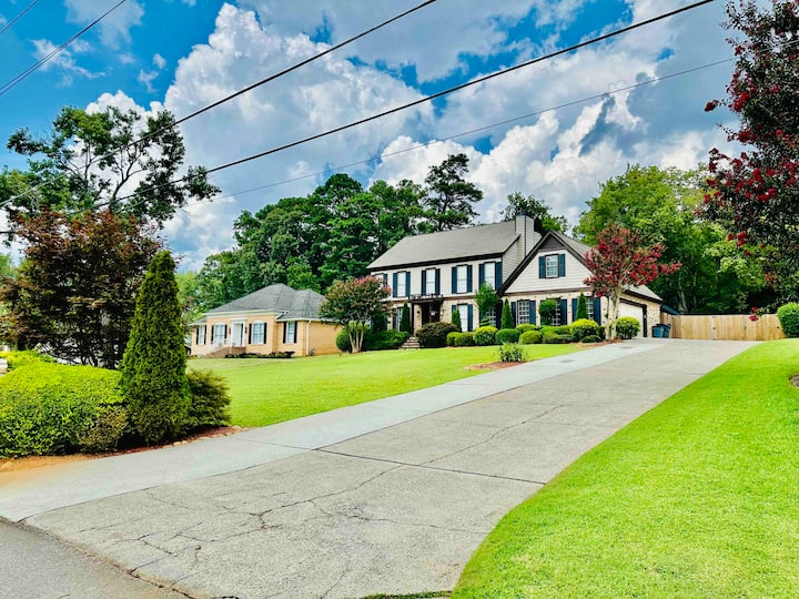Sleeps 16+ Lawrenceville-duluth - Duluth, GA